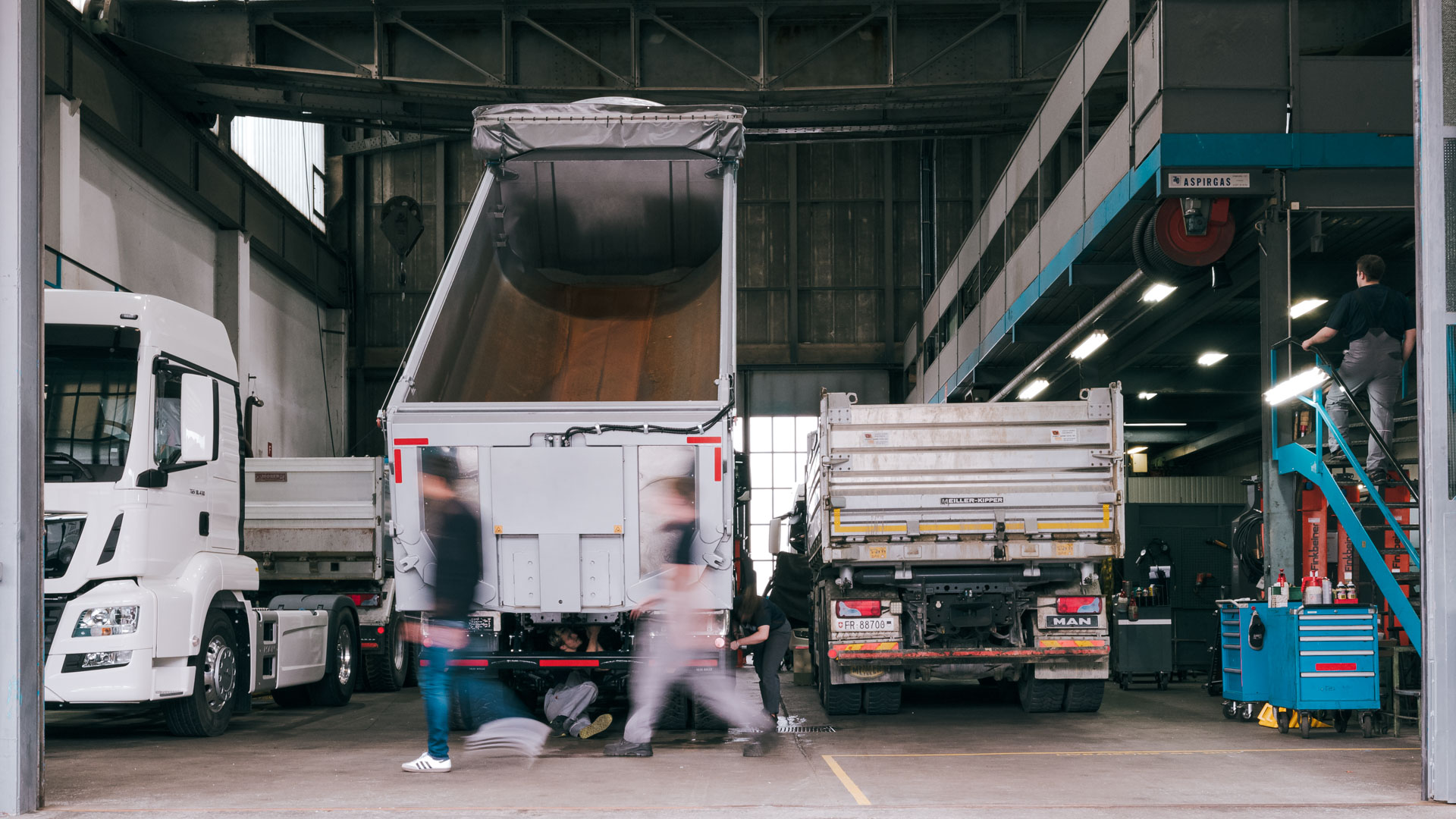 Garage Barras - Véhicules utilitaires lourds et legers - Bulle